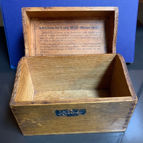 Weis | Kitchen | Antique Dovetailed Weis Oak Recipe Box | Poshmark